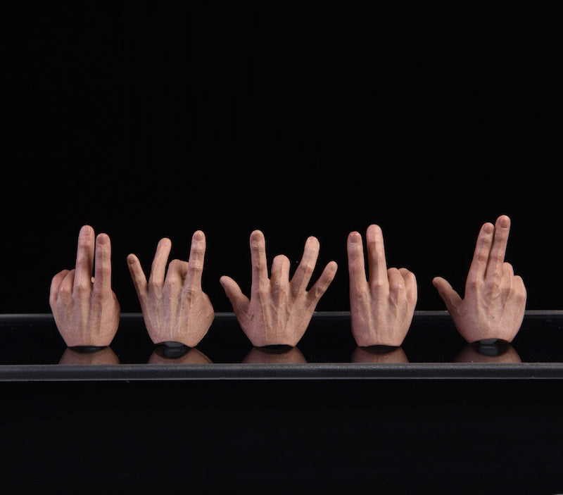 1:6 scale Kato Eagle Gold Finger male Hand for custom / Doctor strange ...